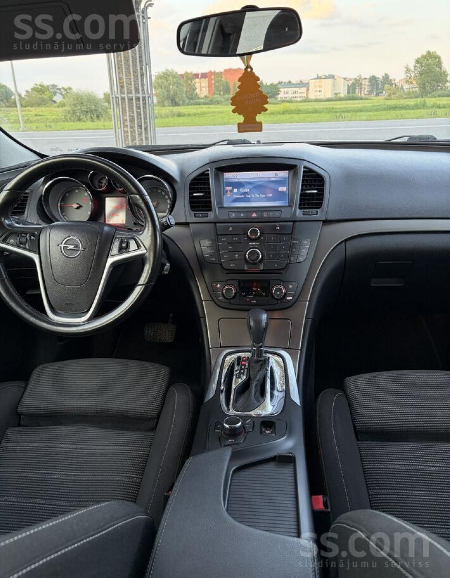 Pelēks Opel Insignia 2010 Jelgava, ar dzinēja tilpumu 2.00 L un nobraukumu 311 tūkst. km par 3000 €, foto 17 vietnē AUTOMOTO.COM.LV