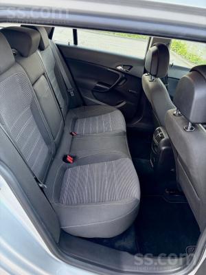 Pelēks Opel Insignia 2010 Jelgava, ar dzinēja tilpumu 2.00 L un nobraukumu 311 tūkst. km par 3000 €, foto 21 vietnē AUTOMOTO.COM.LV