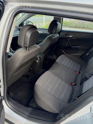 Pelēks Opel Insignia 2010 Jelgava, ar dzinēja tilpumu 2.00 L un nobraukumu 311 tūkst. km par 3000 €, foto 23 vietnē AUTOMOTO.COM.LV