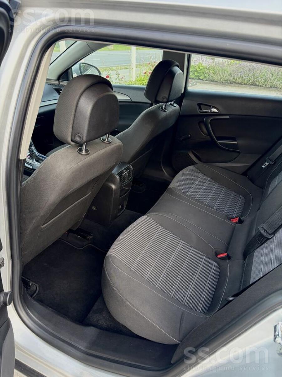 Pelēks Opel Insignia 2010 Jelgava, ar dzinēja tilpumu 2.00 L un nobraukumu 311 tūkst. km par 3000 €, foto 23 vietnē AUTOMOTO.COM.LV