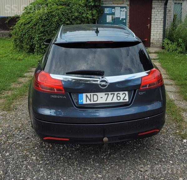 Pelēks Opel Insignia 2010 Rīga, ar dzinēja tilpumu 2.00 L un nobraukumu 362 tūkst. km par 3500 €, foto 4 vietnē AUTOMOTO.COM.LV