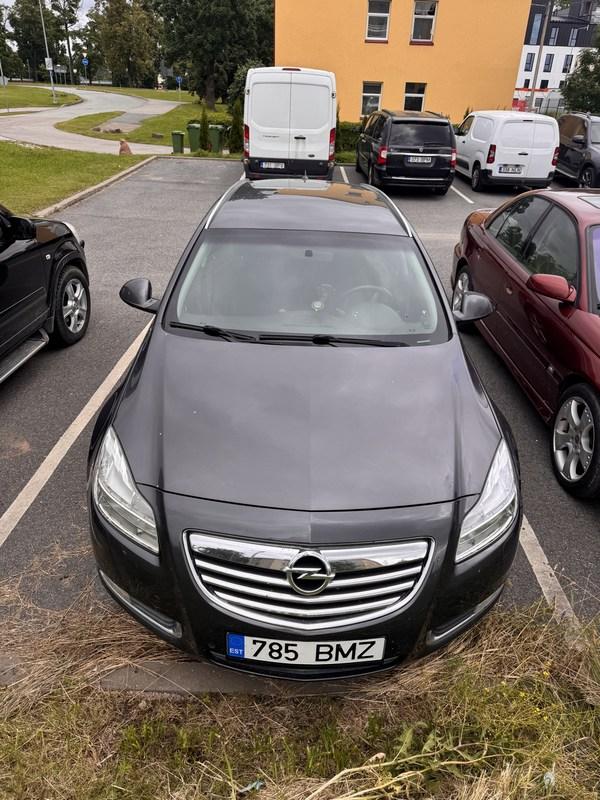 Pelēks Opel Insignia 2010 Tallina, ar dzinēja tilpumu 0.00 L un nobraukumu 286 tūkst. km par 2700 €, foto 4 vietnē AUTOMOTO.COM.LV