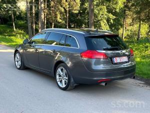 Pelēks Opel Insignia 2010 Rīga, ar dzinēja tilpumu 2.00 L un nobraukumu 0 tūkst. km par 2199 €, foto 4 vietnē AUTOMOTO.COM.LV