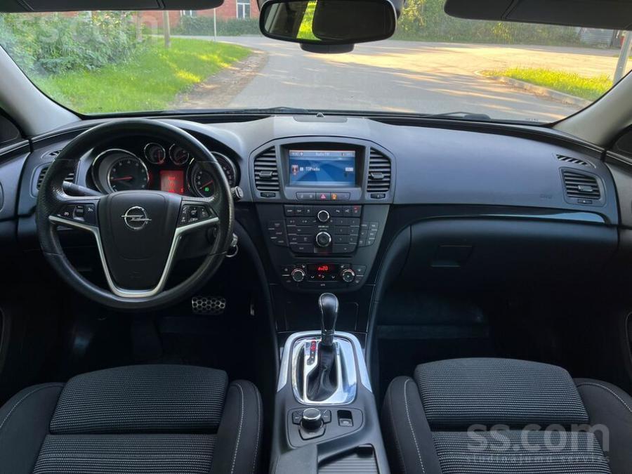 Pelēks Opel Insignia 2010 Rīga, ar dzinēja tilpumu 2.00 L un nobraukumu 0 tūkst. km par 2199 €, foto 11 vietnē AUTOMOTO.COM.LV
