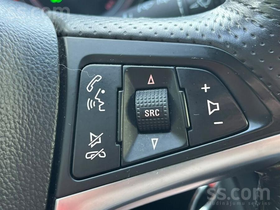 Pelēks Opel Insignia 2010 Rīga, ar dzinēja tilpumu 2.00 L un nobraukumu 0 tūkst. km par 2199 €, foto 13 vietnē AUTOMOTO.COM.LV