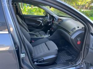 Pelēks Opel Insignia 2010 Rīga, ar dzinēja tilpumu 2.00 L un nobraukumu 0 tūkst. km par 2199 €, foto 24 vietnē AUTOMOTO.COM.LV