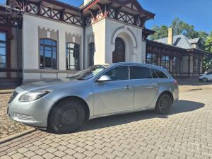 Pelēks Opel Insignia 2010 Ventspils, ar dzinēja tilpumu 2.00 L un nobraukumu 301 tūkst. km par 3000 €, foto  vietnē AUTOMOTO.COM.LV