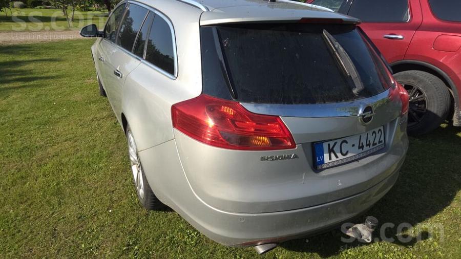 Pelēks Opel Insignia 2010 Ventspils, ar dzinēja tilpumu 2.00 L un nobraukumu 0 tūkst. km par 1200 €, foto 3 vietnē AUTOMOTO.COM.LV