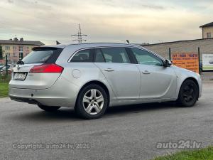 Pelēks Opel Insignia 2010 Narva, ar dzinēja tilpumu 2.00 L un nobraukumu 320 tūkst. km par 999 €, foto 6 vietnē AUTOMOTO.COM.LV
