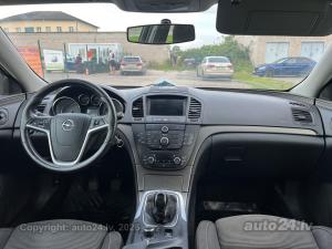 Pelēks Opel Insignia 2010 Narva, ar dzinēja tilpumu 2.00 L un nobraukumu 320 tūkst. km par 999 €, foto 13 vietnē AUTOMOTO.COM.LV