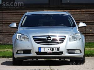 Pelēks Opel Insignia 2010 Rīga, ar dzinēja tilpumu 2.00 L un nobraukumu 357 tūkst. km par 5150 €, foto 3 vietnē AUTOMOTO.COM.LV