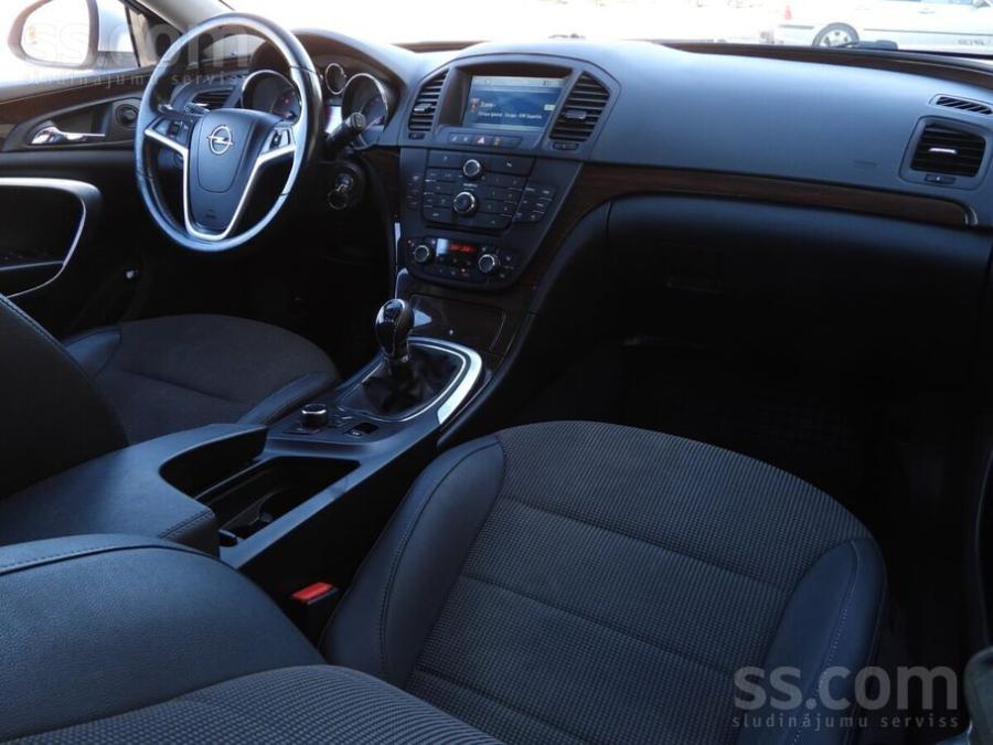 Pelēks Opel Insignia 2010 Rīga, ar dzinēja tilpumu 2.00 L un nobraukumu 357 tūkst. km par 5150 €, foto 14 vietnē AUTOMOTO.COM.LV
