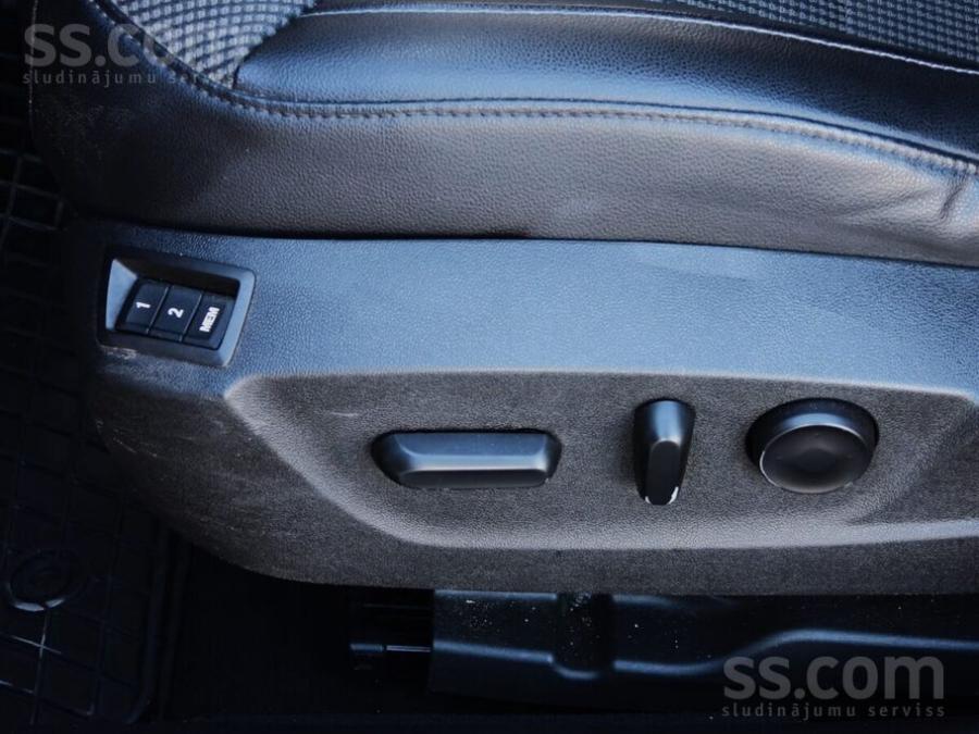 Pelēks Opel Insignia 2010 Rīga, ar dzinēja tilpumu 2.00 L un nobraukumu 357 tūkst. km par 5150 €, foto 21 vietnē AUTOMOTO.COM.LV