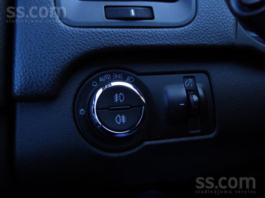 Pelēks Opel Insignia 2010 Rīga, ar dzinēja tilpumu 2.00 L un nobraukumu 357 tūkst. km par 5150 €, foto 27 vietnē AUTOMOTO.COM.LV