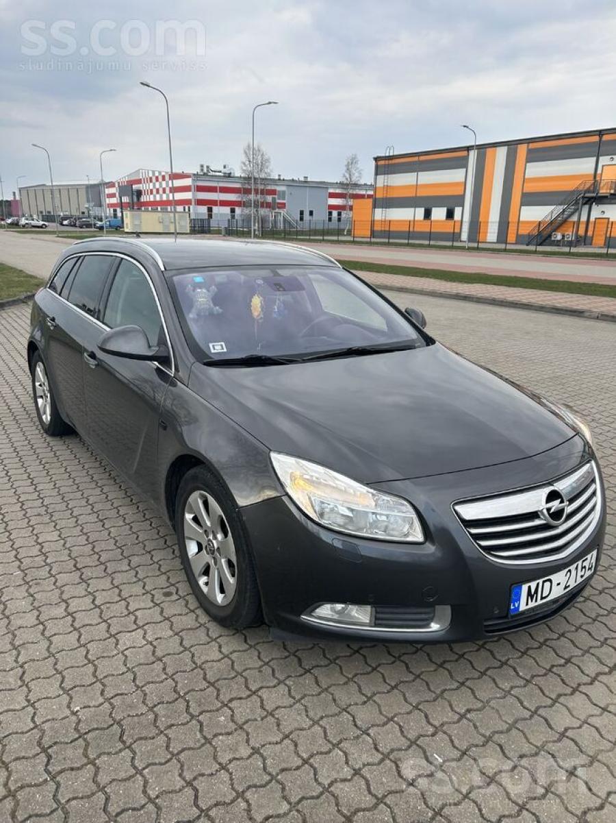 Pelēks Opel Insignia 2010 Ventspils, ar dzinēja tilpumu 2.00 L un nobraukumu 291 tūkst. km par 2800 €, foto 10 vietnē AUTOMOTO.COM.LV