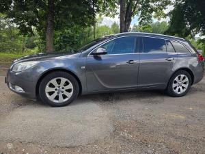 Grey Opel Insignia 2010 in Telschi, with an engine capacity of 2.00 L and mileage of 340 thousand km for 2850 €, photo 4 on AUTOMOTO.COM.LV