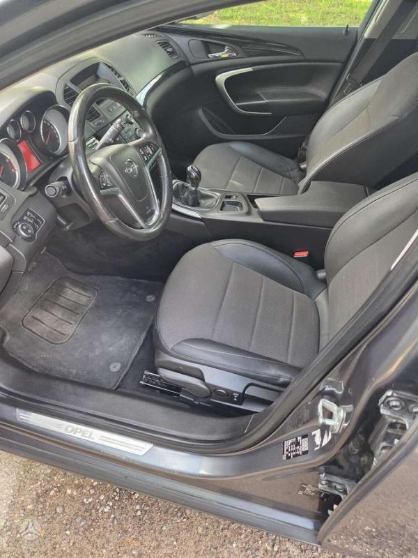 Pelēks Opel Insignia 2010 Telšiai, ar dzinēja tilpumu 2.00 L un nobraukumu 340 tūkst. km par 2850 €, foto 10 vietnē AUTOMOTO.COM.LV