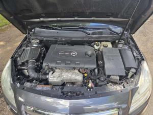 Grey Opel Insignia 2010 in Telschi, with an engine capacity of 2.00 L and mileage of 340 thousand km for 2850 €, photo 13 on AUTOMOTO.COM.LV