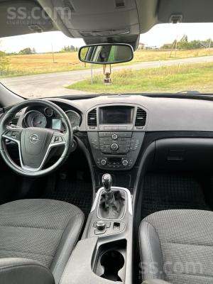 Pelēks Opel Insignia 2010 Daugavpils, ar dzinēja tilpumu 2.00 L un nobraukumu 268 tūkst. km par 3980 €, foto 7 vietnē AUTOMOTO.COM.LV