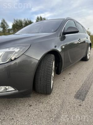 Pelēks Opel Insignia 2010 Daugavpils, ar dzinēja tilpumu 2.00 L un nobraukumu 268 tūkst. km par 3980 €, foto 11 vietnē AUTOMOTO.COM.LV