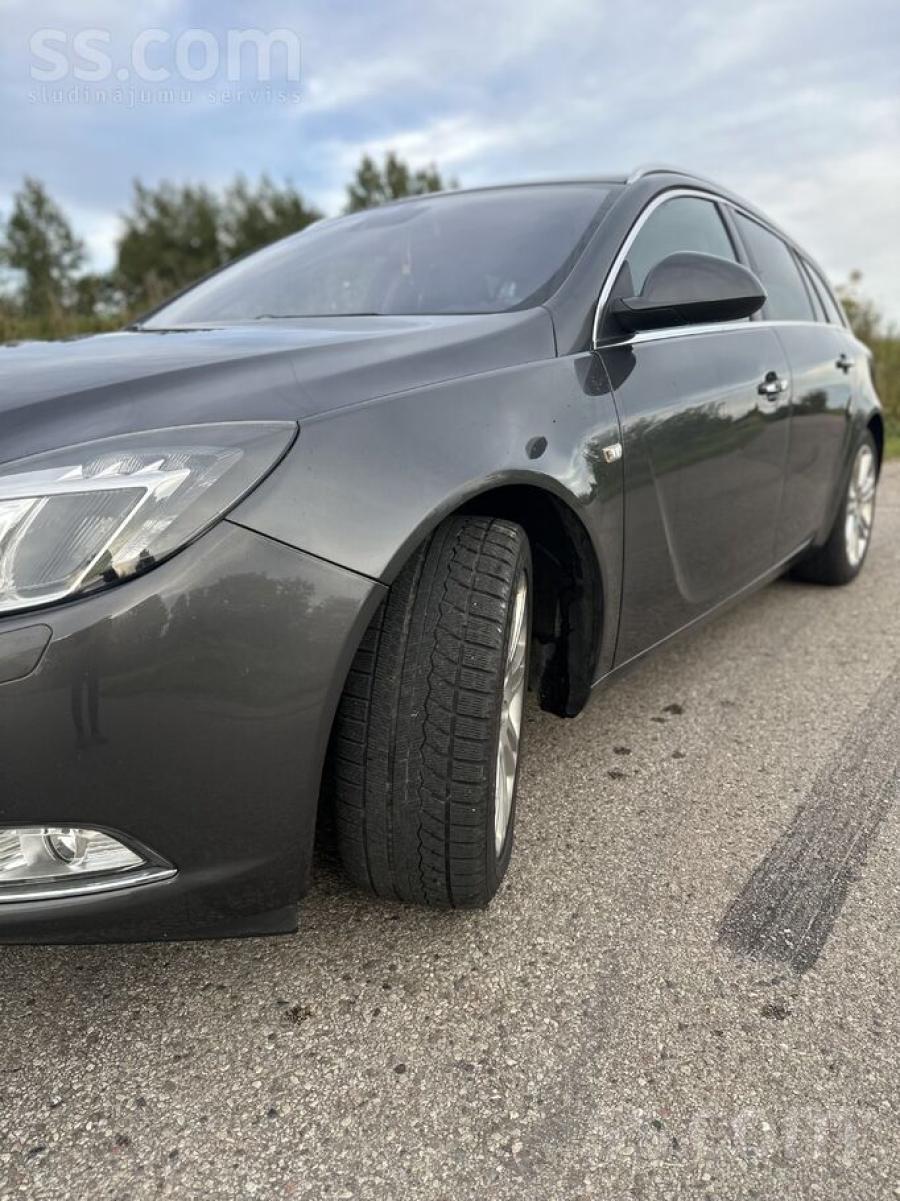 Pelēks Opel Insignia 2010 Daugavpils, ar dzinēja tilpumu 2.00 L un nobraukumu 268 tūkst. km par 3980 €, foto 11 vietnē AUTOMOTO.COM.LV