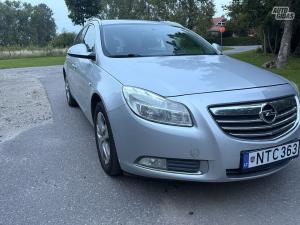 Pelēks Opel Insignia 2010 Panevēža, ar dzinēja tilpumu 2.00 L un nobraukumu 254 tūkst. km par 1950 €, foto 6 vietnē AUTOMOTO.COM.LV