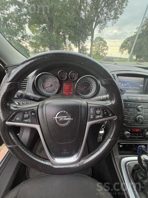 Pelēks Opel Insignia 2010 Daugavpils, ar dzinēja tilpumu 1.90 L un nobraukumu 321 tūkst. km par 2800 €, foto 7 vietnē AUTOMOTO.COM.LV