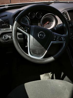 Pelēks Opel Insignia 2010 Kauņa, ar dzinēja tilpumu 1.96 L un nobraukumu 210 tūkst. km par 2899 €, foto 10 vietnē AUTOMOTO.COM.LV