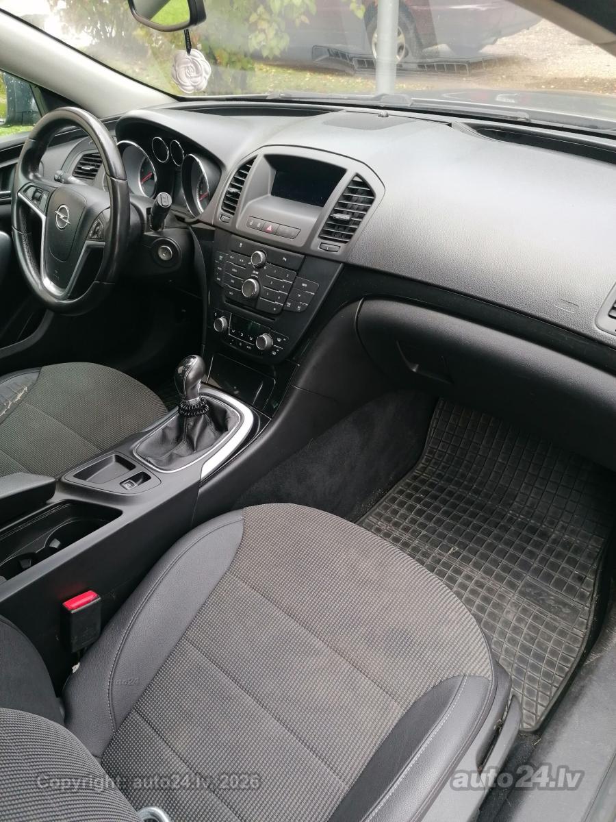 Pelēks Opel Insignia 2010 Pelva, ar dzinēja tilpumu 2.00 L un nobraukumu 335 tūkst. km par 995 €, foto 6 vietnē AUTOMOTO.COM.LV