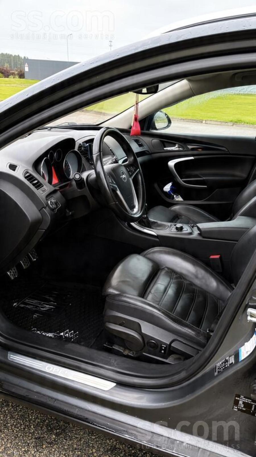Pelēks Opel Insignia 2010 Ogre, ar dzinēja tilpumu 2.00 L un nobraukumu 227 tūkst. km par 4300 €, foto 8 vietnē AUTOMOTO.COM.LV