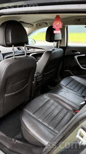 Pelēks Opel Insignia 2010 Ogre, ar dzinēja tilpumu 2.00 L un nobraukumu 227 tūkst. km par 4300 €, foto 9 vietnē AUTOMOTO.COM.LV