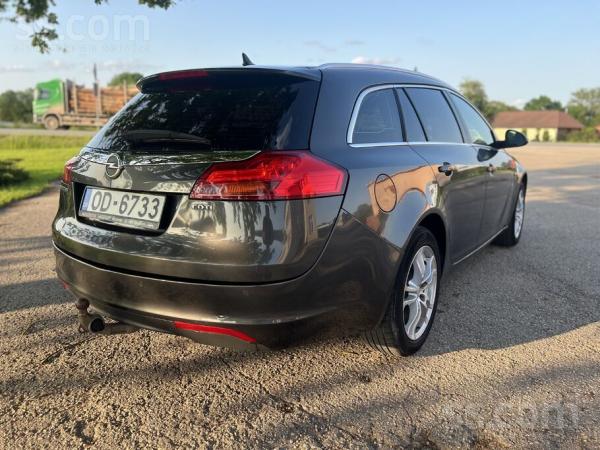 Pelēks Opel Insignia 2011 Rēzekne, ar dzinēja tilpumu 2.00 L un nobraukumu 0 tūkst. km par 6000 €, foto 8 vietnē AUTOMOTO.COM.LV