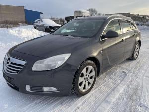 Grey Opel Insignia 2011 in Silute, with an engine capacity of 1.96 L and mileage of 263 thousand km for 3500 €, photo  on AUTOMOTO.COM.LV