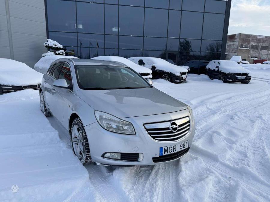 Pelēks Opel Insignia 2011 Telšiai, ar dzinēja tilpumu 1.96 L un nobraukumu 265 tūkst. km par 3200 €, foto 10 vietnē AUTOMOTO.COM.LV