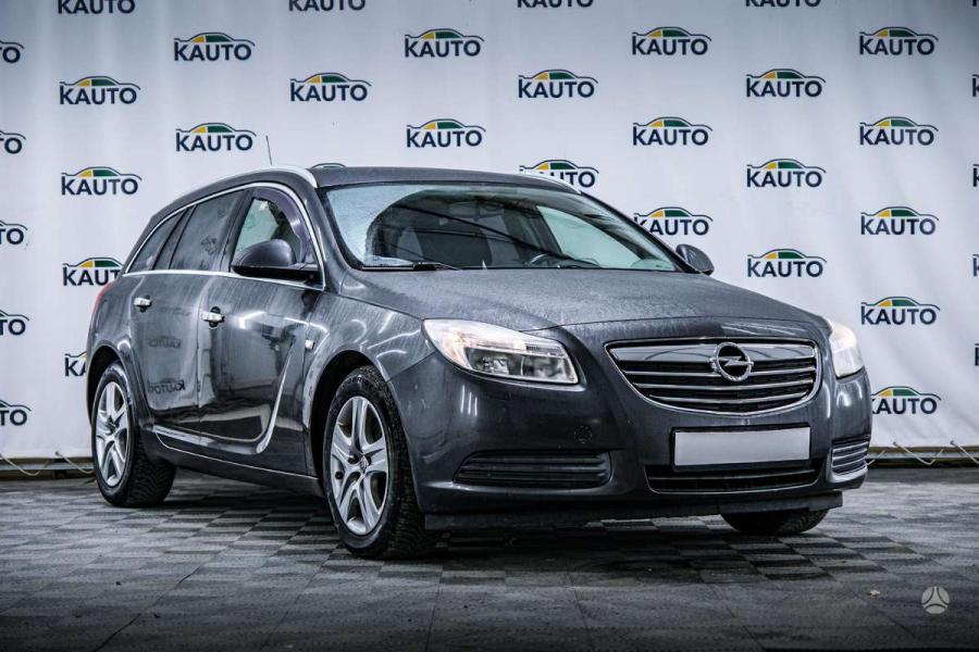 Pelēks Opel Insignia 2011 Kauņa, ar dzinēja tilpumu 2.00 L un nobraukumu 0 tūkst. km par 3790 €, foto 2 vietnē AUTOMOTO.COM.LV