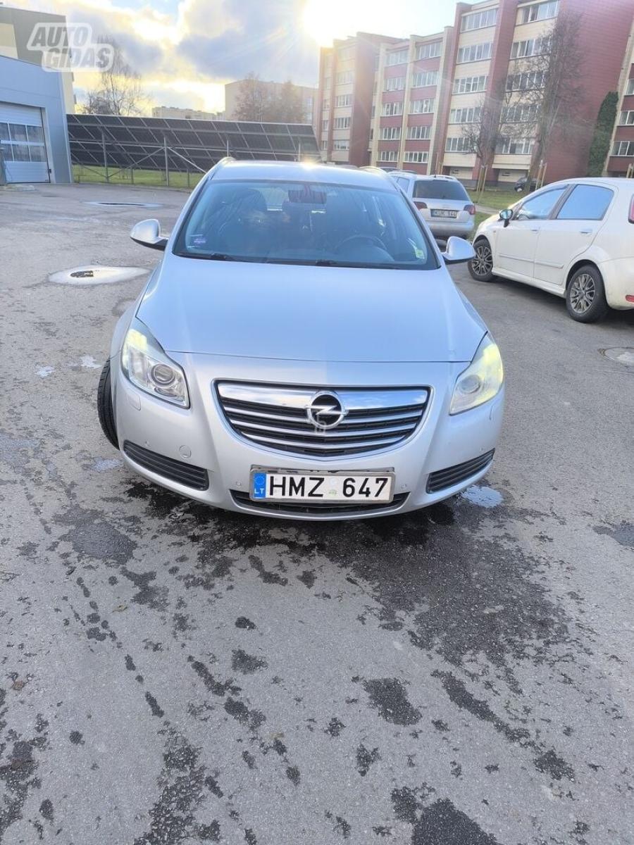 Grey Opel Insignia 2011 in Prienai, with an engine capacity of 2.00 L and mileage of 341 thousand km for 2500 €, photo 2 on AUTOMOTO.COM.LV