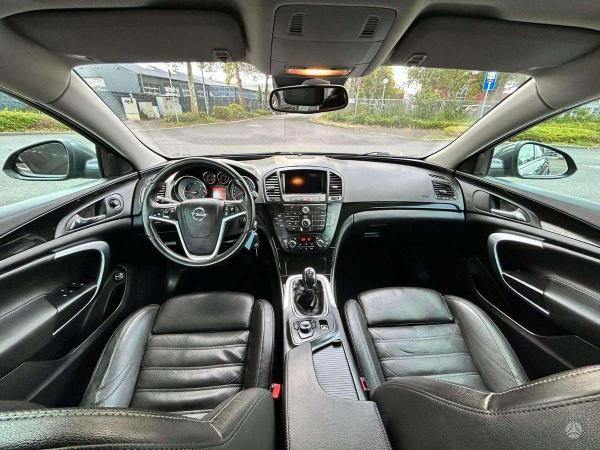Pelēks Opel Insignia 2011 Klaipėda, ar dzinēja tilpumu 1.96 L un nobraukumu 320 tūkst. km par 2750 €, foto 7 vietnē AUTOMOTO.COM.LV