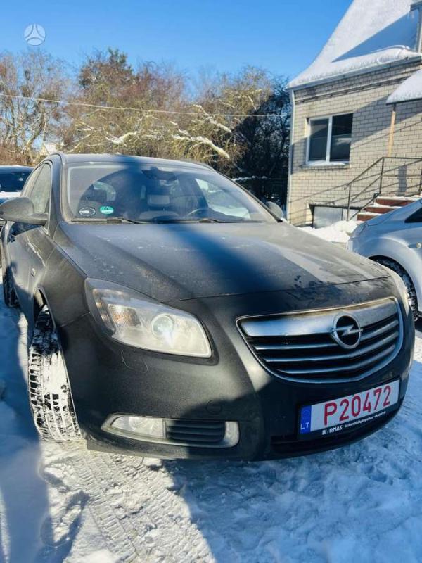 Grey Opel Insignia 2011 in Kaunas, with an engine capacity of 1.96 L and mileage of 291 thousand km for 2800 €, photo 2 on AUTOMOTO.COM.LV