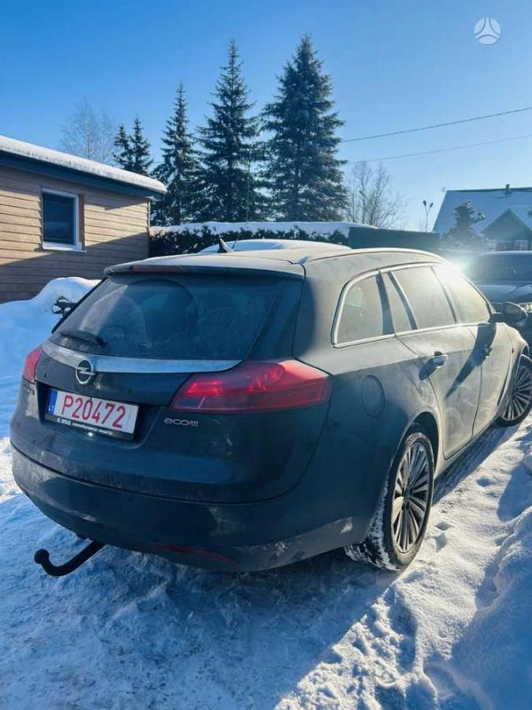 Grey Opel Insignia 2011 in Kaunas, with an engine capacity of 1.96 L and mileage of 291 thousand km for 2800 €, photo 4 on AUTOMOTO.COM.LV