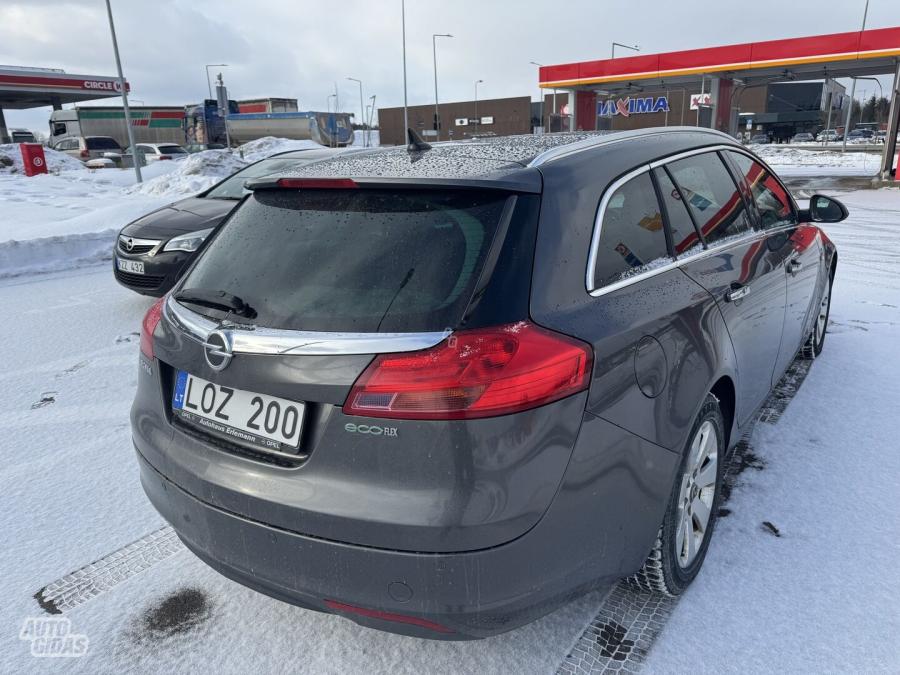 Grey Opel Insignia 2011 in Vilnius, with an engine capacity of 2.00 L and mileage of 245 thousand km for 2650 €, photo 7 on AUTOMOTO.COM.LV