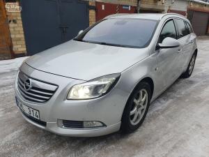 Pelēks Opel Insignia 2011 Kauņa, ar dzinēja tilpumu 2.00 L un nobraukumu 300 tūkst. km par 2450 €, foto  vietnē AUTOMOTO.COM.LV