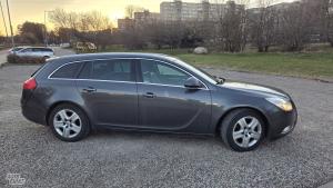 Grey Opel Insignia 2011 in Vilnius, with an engine capacity of 2.00 L and mileage of 280 thousand km for 3400 €, photo 4 on AUTOMOTO.COM.LV