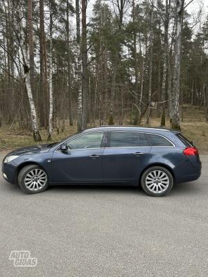 Grey Opel Insignia 2011 in Klaipeda, with an engine capacity of 2.00 L and mileage of 292 thousand km for 3250 €, photo 4 on AUTOMOTO.COM.LV