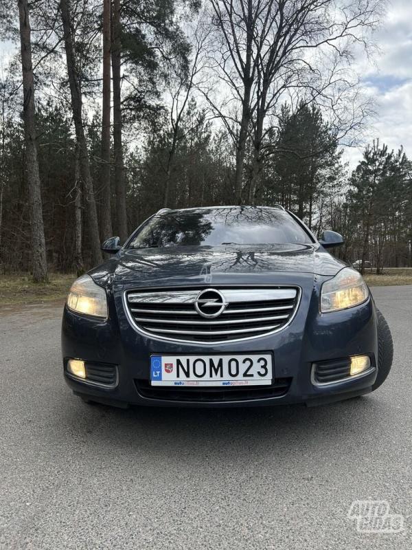 Pelēks Opel Insignia 2011 Klaipėda, ar dzinēja tilpumu 2.00 L un nobraukumu 292 tūkst. km par 3250 €, foto 4 vietnē AUTOMOTO.COM.LV