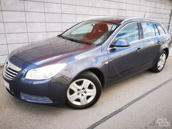 Pelēks Opel Insignia 2011 Klaipėda, ar dzinēja tilpumu 2.00 L un nobraukumu 196 tūkst. km par 3590 €, foto 1 vietnē AUTOMOTO.COM.LV