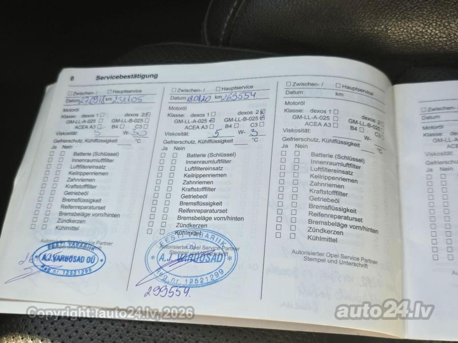 Серый Опель Инсигния 2011 в Таллин, объемом двигателя 2.00 л и пробегом 345 тыс. км за 1990 €, фото 30 на AUTOMOTO.COM.LV