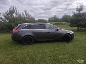 Grey Opel Insignia 2011 in Marijampole, with an engine capacity of 2.00 L and mileage of 262 thousand km for 3500 €, photo 5 on AUTOMOTO.COM.LV