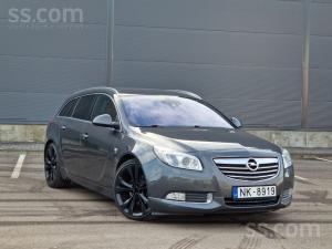 Grey Opel Insignia 2011 in Riga, with an engine capacity of 2.00 L and mileage of 224 thousand km for 4450 €, photo  on AUTOMOTO.COM.LV