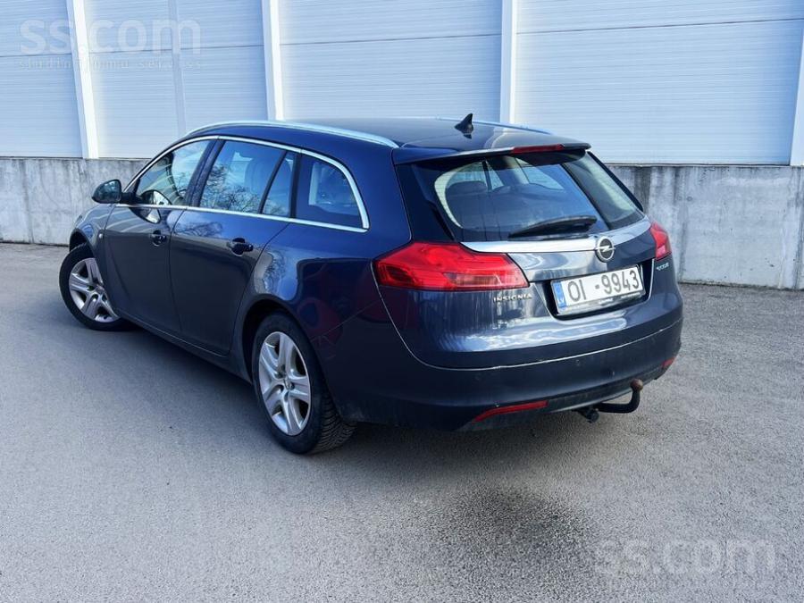 Pelēks Opel Insignia 2011 Rīga, ar dzinēja tilpumu 2.00 L un nobraukumu 257 tūkst. km par 3494 €, foto 3 vietnē AUTOMOTO.COM.LV
