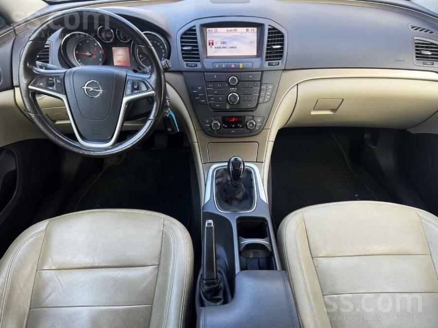 Pelēks Opel Insignia 2011 Rīga, ar dzinēja tilpumu 2.00 L un nobraukumu 257 tūkst. km par 3494 €, foto 8 vietnē AUTOMOTO.COM.LV